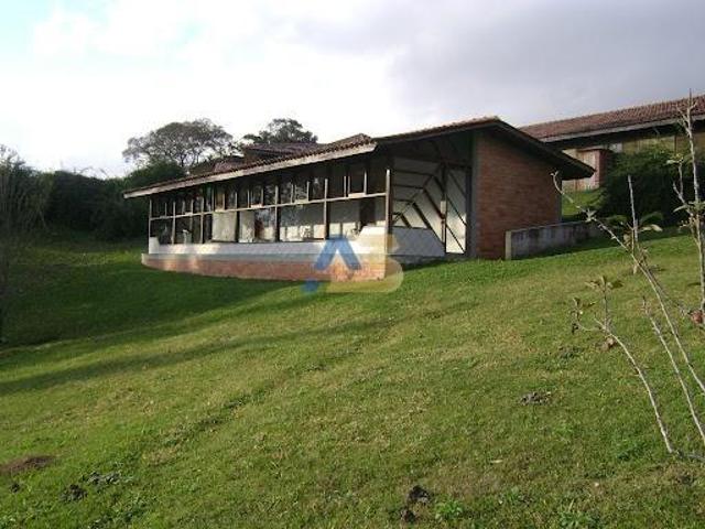 Chácara com 7 dormitórios à venda, 74000 m² por R$ 3.300.000 Rodovia Campo Largo/PR