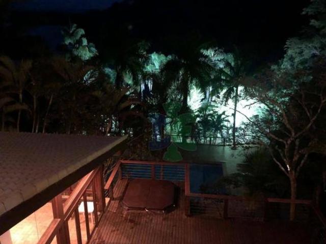 Chácara com 8 dormitórios à venda, 9464 m² por R$ 7.350.000,00 Chácaras Condomínio Recanto Pássaro