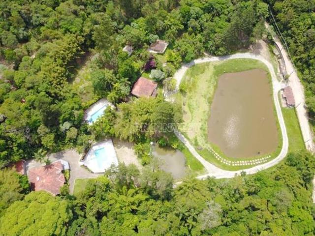 Chácara com 9 dormitórios à venda, 30000 m² por R$ 2.490.000,00 Parque Mira Flores Itapevi/SP