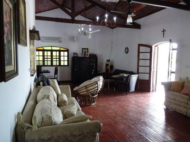 Chácara com 9 dormitórios à venda, 5000 m² por R$ 2.000.000,00 Estância da Colina Salto/SP