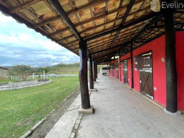 Chácara com 9 dorms, Centro, Igaratá R$ 4 mi, Cod: 3529
