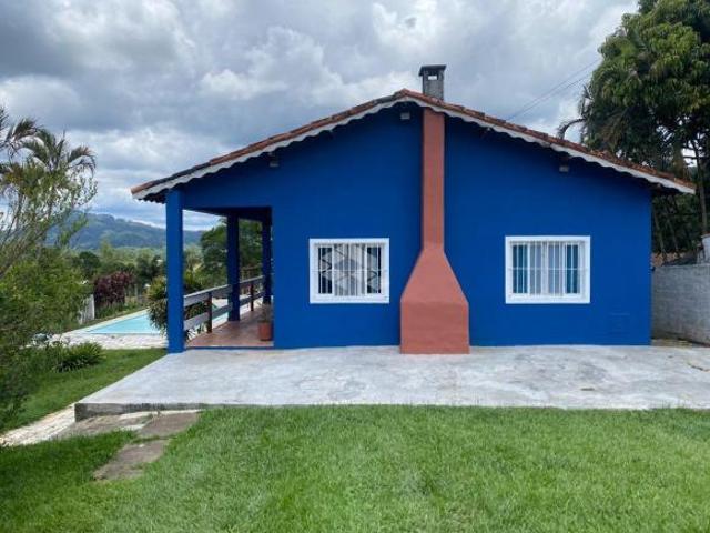 Chácara com 04 dormitórios à venda por R$ 850.000,00 Ypeville Mairiporã/SP