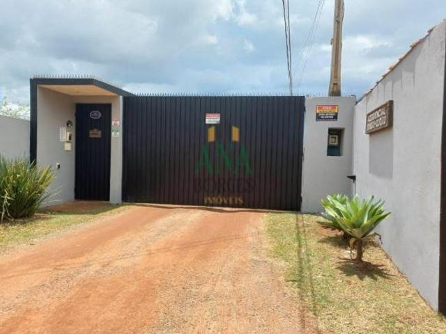 Chácara com 04 dormitórios e Portaria Eletrônica