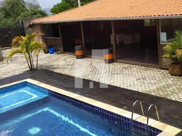 Chácara com 1000m² totais à venda, Ivoturucaia, Jundiaí, SP