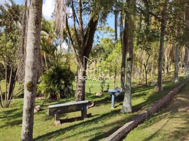 CHÁCARA COM 11.302,00 M² COM ÓTIMA LOCALIZAÇÃO À VENDA EM JUNDIAÍ SP