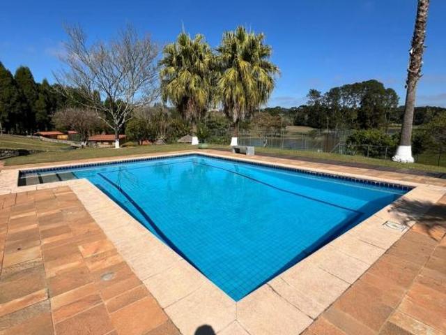 Chácara com 11 Quartos e 10 banheiros à Venda, 10.760 m² por R$ 6.350.000 Cód. ch2418