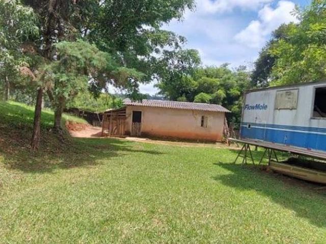 Chácara com 1 dormitório à venda, 23600 m² por R$ 550.000,00 Santa Joana Santa Branca/SP
