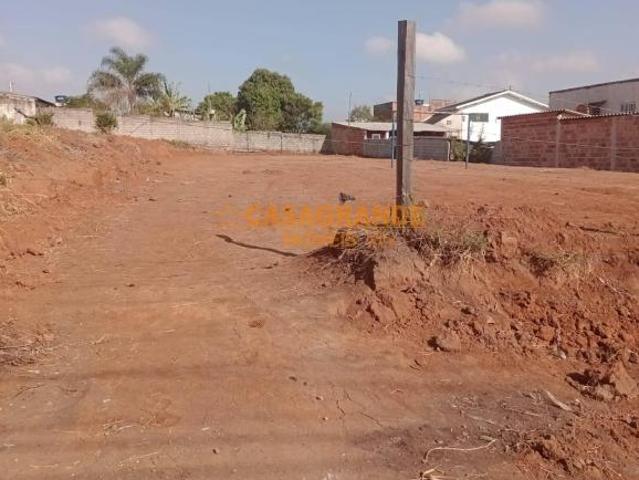 Chacara com 1.000 metros quadrados no Jardim Magestic