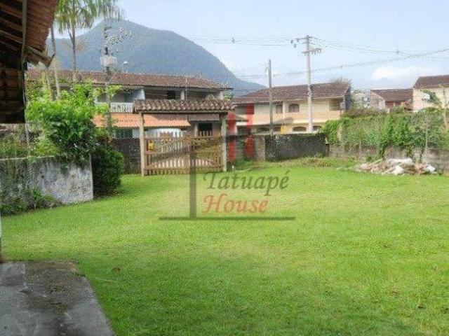 Chácara com 1.200m² na Praia de MARANDUBA