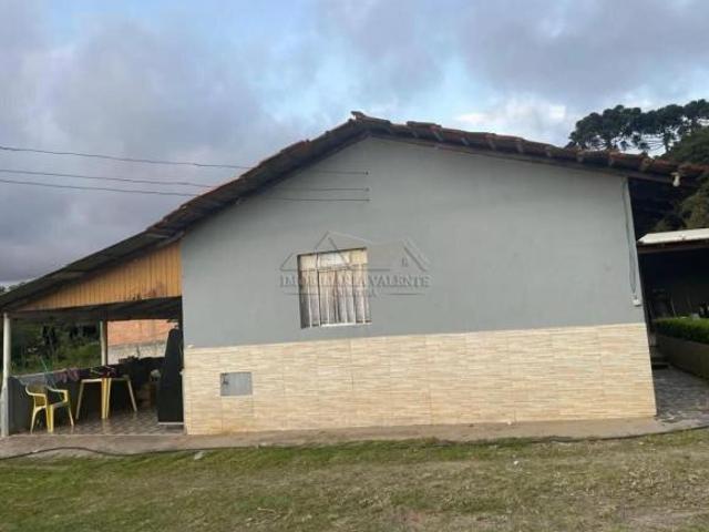 Chácara com 1.700m², casa composta por 2 dormitóri