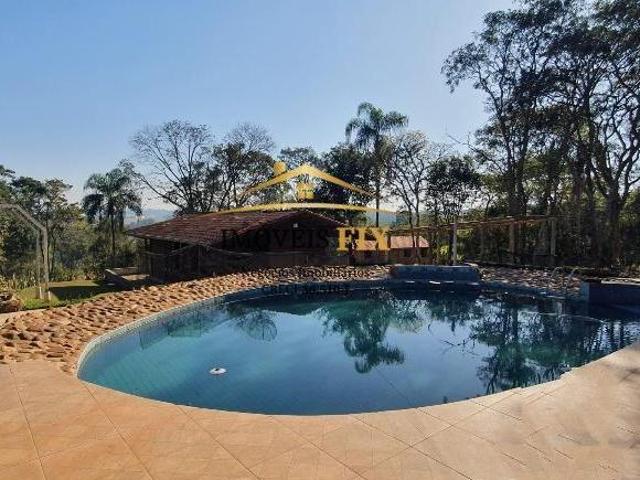 Chácara com 2 casas e Lote Amplo Avalia propostas!