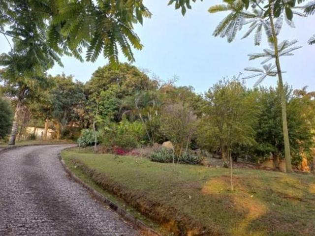 CHÁCARA COM 2 CASAS EM VALINHOS À VENDA, POR R$ 700.000 PARQUE VALINHOS VALINHOS/SP