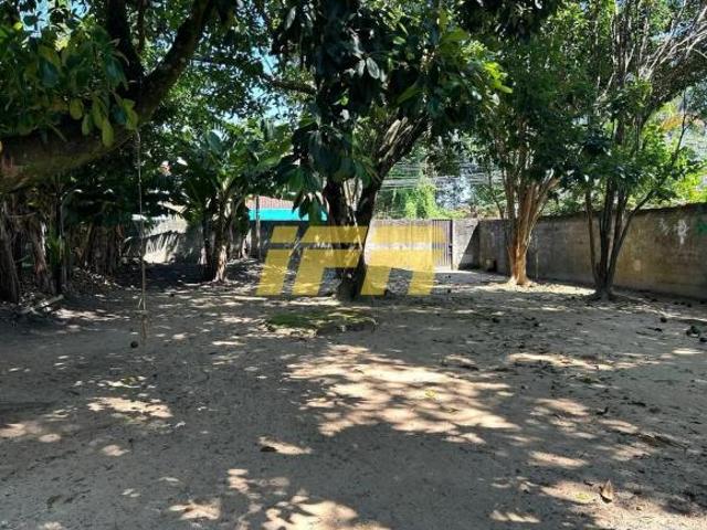 Chácara com 2 dormitórios à venda, 1050 m² por R$ 680.000,00 Santa Isabel Tremembé/SP