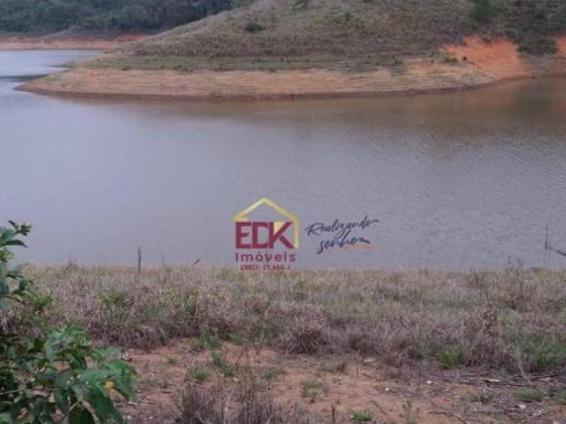 Chácara com 2 dormitórios à venda, 1000 m² por R$ 247.500,00 Natividade da Serra Natividade da S