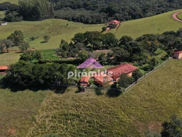 Chácara com 2 dormitórios à venda, 110000 m² por R$ 1.450.000,00 Cunha Cunha/SP