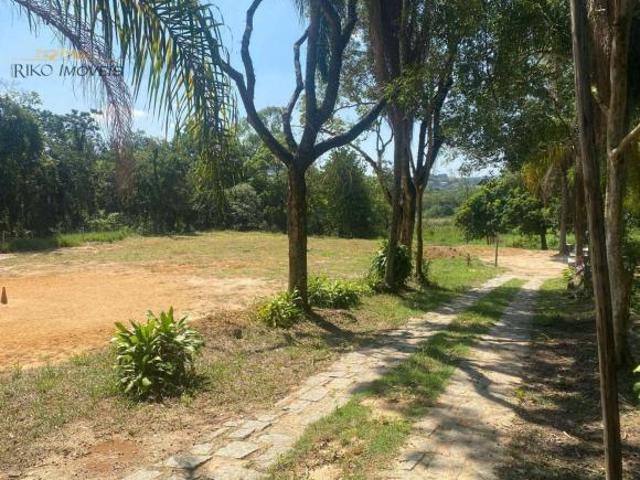 Chácara com 2 dormitórios à venda, 15000 m² por R$ 1.500.000,00 Varadouro Jacareí/SP