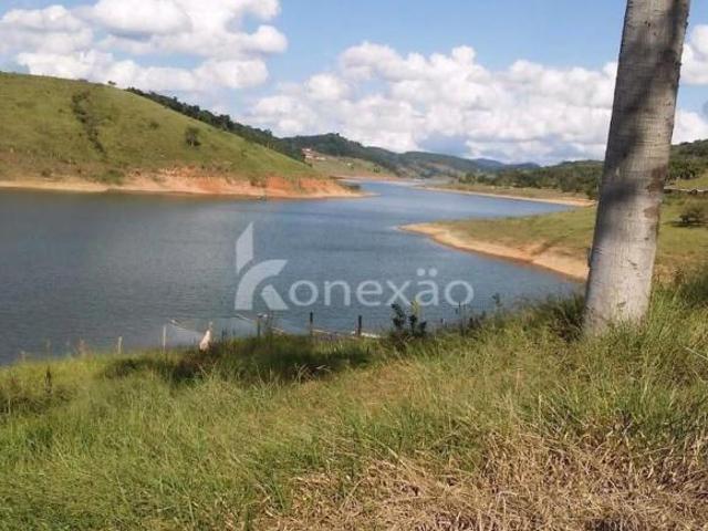 Chácara com 2 dormitórios à venda, 20000 m² por R$ 500.000,00 Centro São José dos Campos/SP