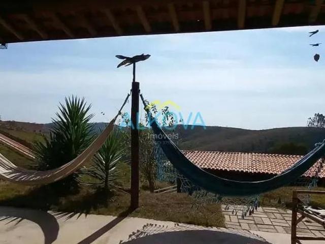 Chácara com 2 dormitórios à venda, 2000 m² por R$ 520.000 Varadouro Jacareí/SP