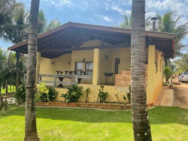 Chácara com 2 dormitórios à venda, 22000 m² por R$ 2.650.000,00 Macuco Valinhos/SP