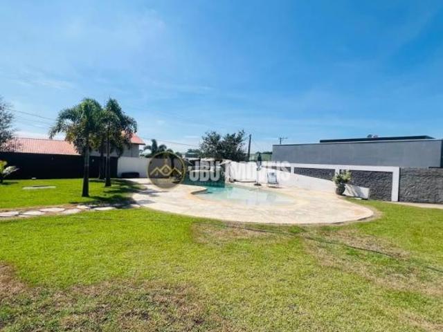 Chácara com 2 dormitórios à venda, 270m² por R$ 915.000 Residencial Ecopark Tat
