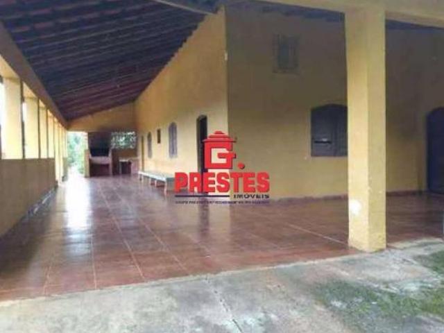 Chácara com 2 dormitórios à venda, 4560 m² por R$ 700.000,00 Araçoiaba da Serra Araçoiaba da Ser