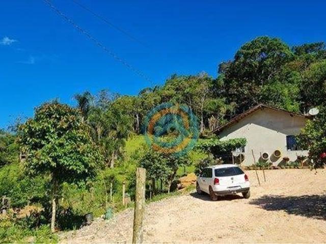 Chácara com 2 dormitórios à venda, 47300 m² por R$ 832.900,00 Centro Tijucas do Sul/PR