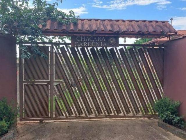 Chácara com 2 dormitórios à venda por R$ 750.000,00 Caguaçu Sorocaba/SP