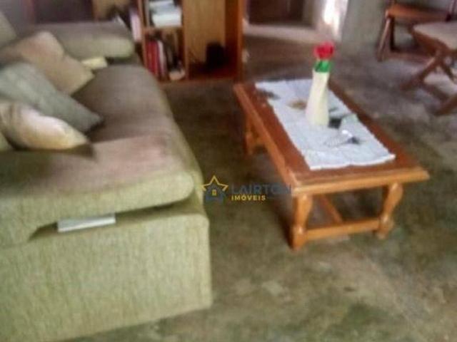Chácara com 2 Dormitórios, Pomar e Varanda à Venda em Atibaia