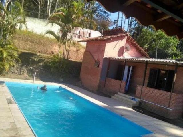 CHÁCARA COM 2 PISCINA COM ESCRITURA REGISTRADA 380.000 MIL REAIS