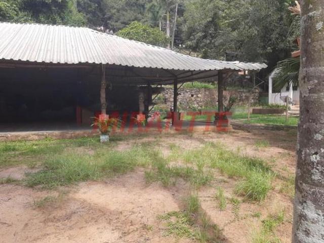 Chácara com 2 quartos
