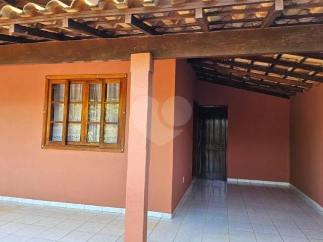 Chácara com 2 quartos à venda em Loteamento Sítios De Santa Clara SP