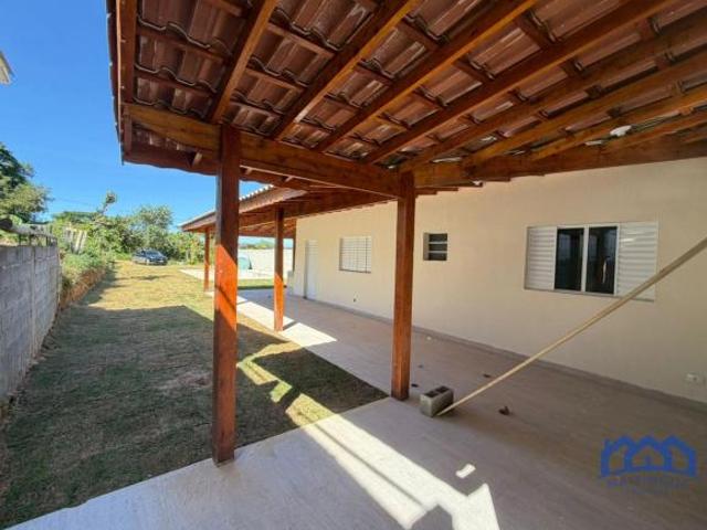 Chácara com 2 Quartos e 4 banheiros à Venda, 500 m² por R$ 440.000 Cód. ch2540