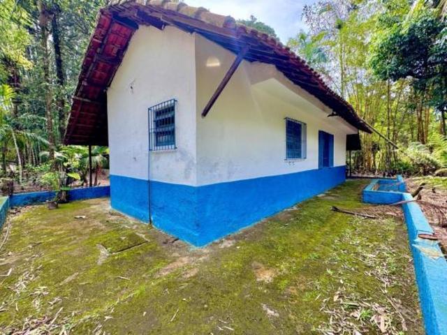 Chácara com 2 quartos espaço gourmet com churrasqueira com escritura em Itanhaém