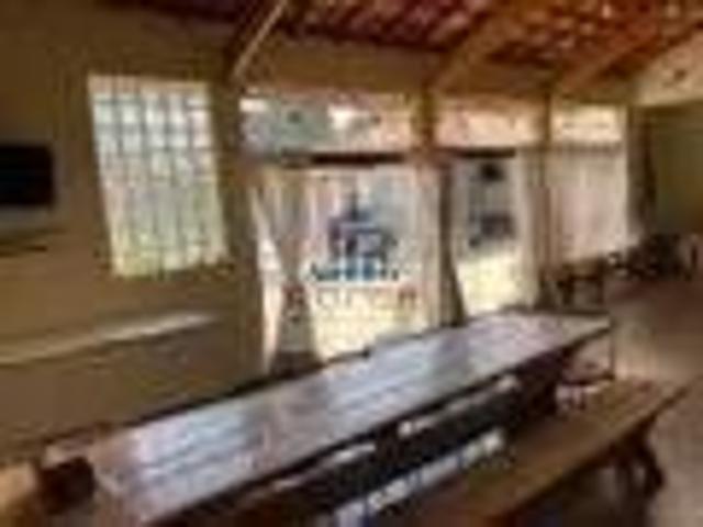 CHÁCARA COM 2.000 M²/CASA SEDE/ PISCINA/ESPAÇO GOURMET À VENDA EM MAIRINQUE
