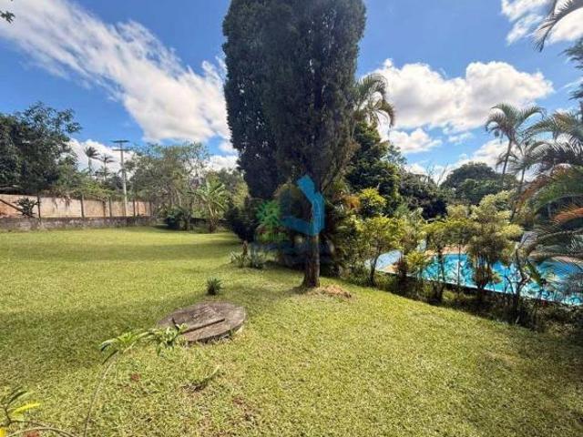 Chácara com 2.000 m² e excelente estrutura de lazer