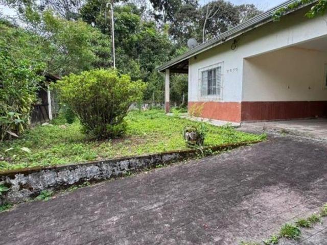 CHÁCARA COM 2.400m² E 3 QUARTOS, PISCINA E CASA DE CASEIRO EM ITANHAÉM