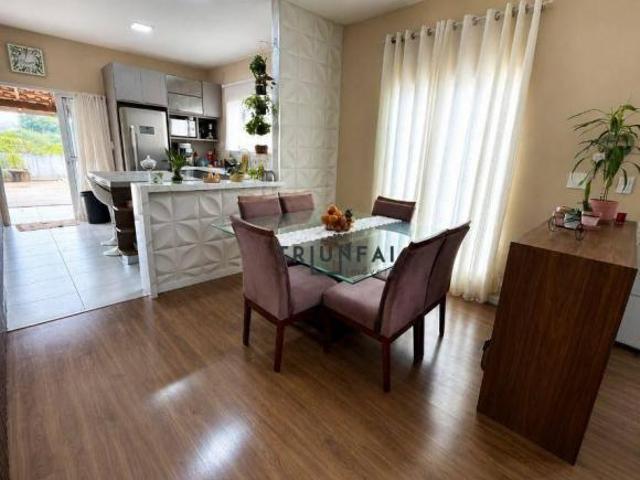 Chácara com 3 dormitórios à venda, 1098 m² por R$ 570.000,00 Colônia Araçoiaba da Serra/SP