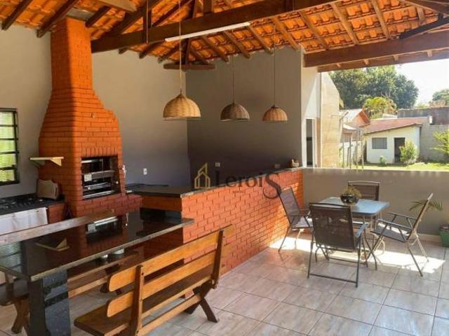 Chácara com 3 dormitórios à venda, 1000 m² por R$ 980.000,00 Vale do Sol Indaiatuba/SP