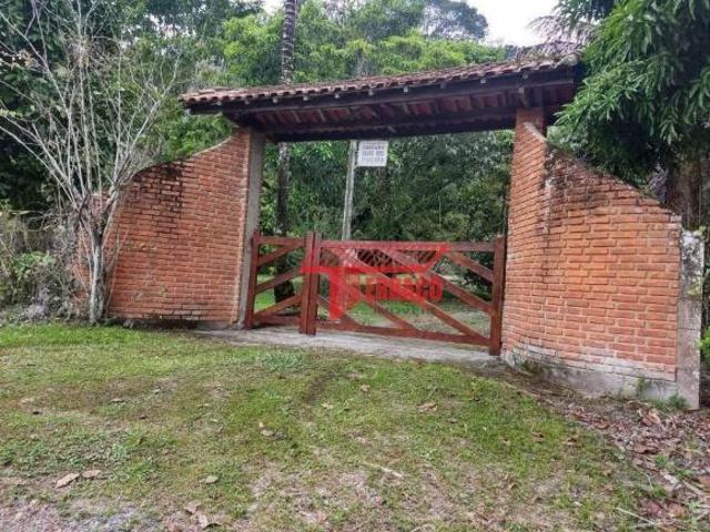 Chácara com 3 dormitórios à venda, 10210 m² por R$ 255.000,00 Estação Miracatu/SP
