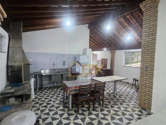 Chácara com 3 dormitórios à venda, 1250 m² por R$ 750.000,00 Chácara Ingrid Taubaté/SP