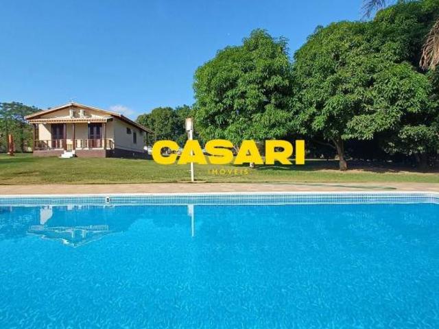 Chácara com 3 dormitórios à venda, 12000 m² por R$ 1.070.000,00 Campo de Boitu