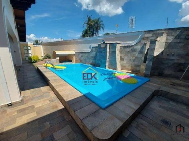 Chácara com 3 dormitórios à venda, 1500 m² por R$ 2.000.000,00 Jardim Bom Jesus Tremembé/SP