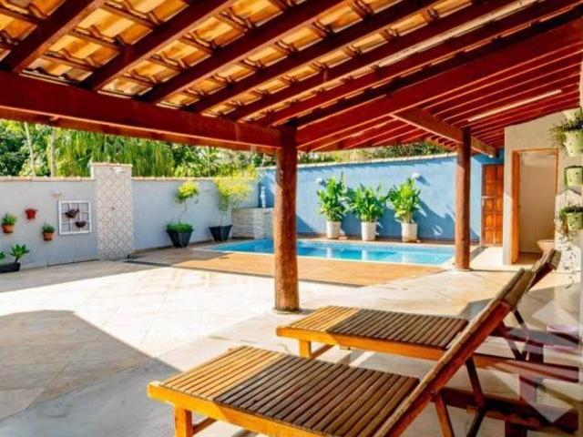 Chácara com 3 dormitórios à venda, 1600 m² Itaim Taubaté/SP