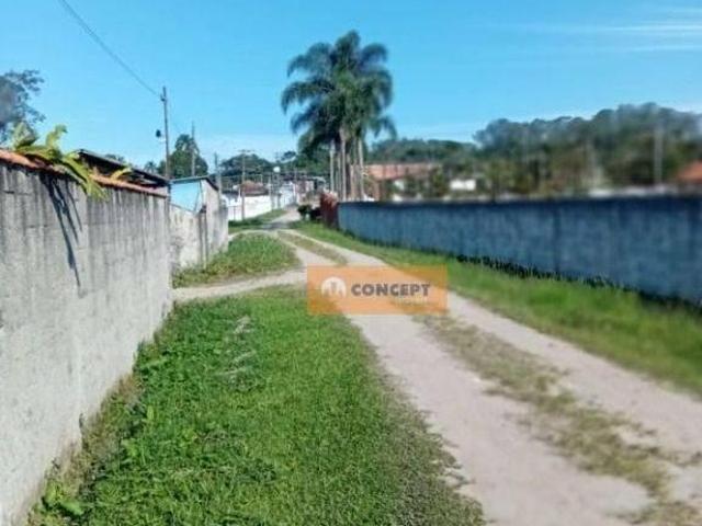 Chácara com 3 dormitórios à venda, 1972 m² por R$ 950.000 Vila Varpa Suzano/SP