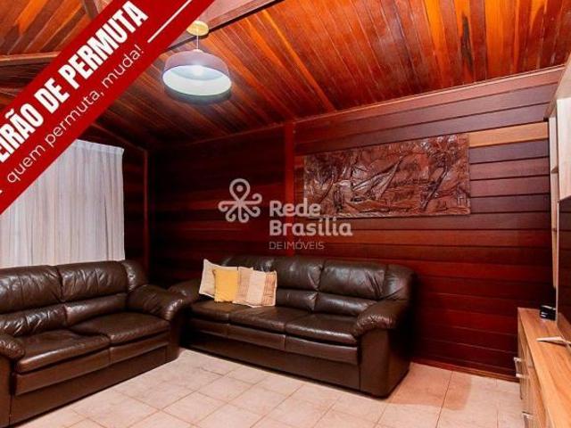 Chácara com 3 dormitórios à venda, 20000 m² por R$ 2.200.000,00 Jardim Botânico Brasília/DF