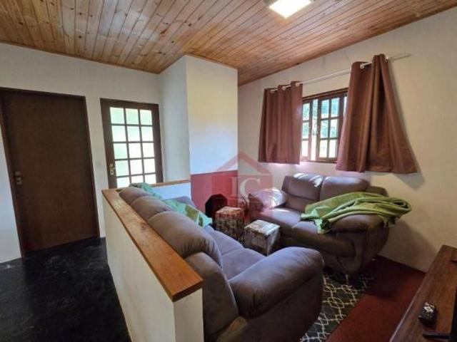 Chácara com 3 dormitórios à venda, 2000 m² por R$ 400.000,00 Capelinha Cotia/SP