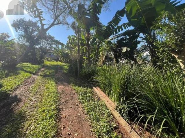 Chácara com 3 dormitórios à venda, 2000 m² por R$ 950.000,00 Loteamento Rural