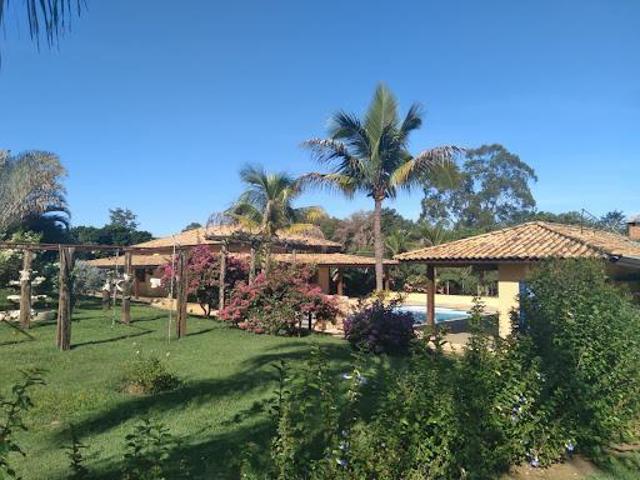 Chácara com 3 dormitórios à venda, 20033 m² por R$ 2.200.000,00 Bairro do Pinhal Limeira/SP