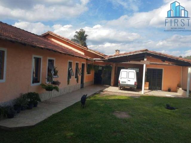 Chácara com 3 dormitórios à venda, 2160 m² por R$ 2.200.000,00 Vila Cascais Vinhedo/SP