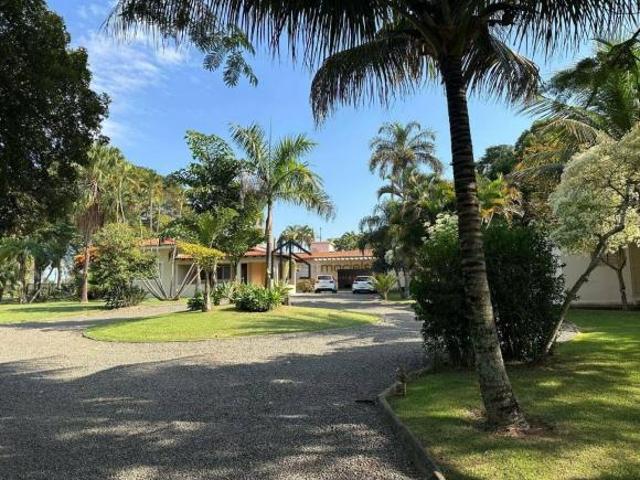 Chácara com 3 dormitórios à venda, 21646 m² por R$ 3.500.000,00 Residencial Bosque Camanducaia J